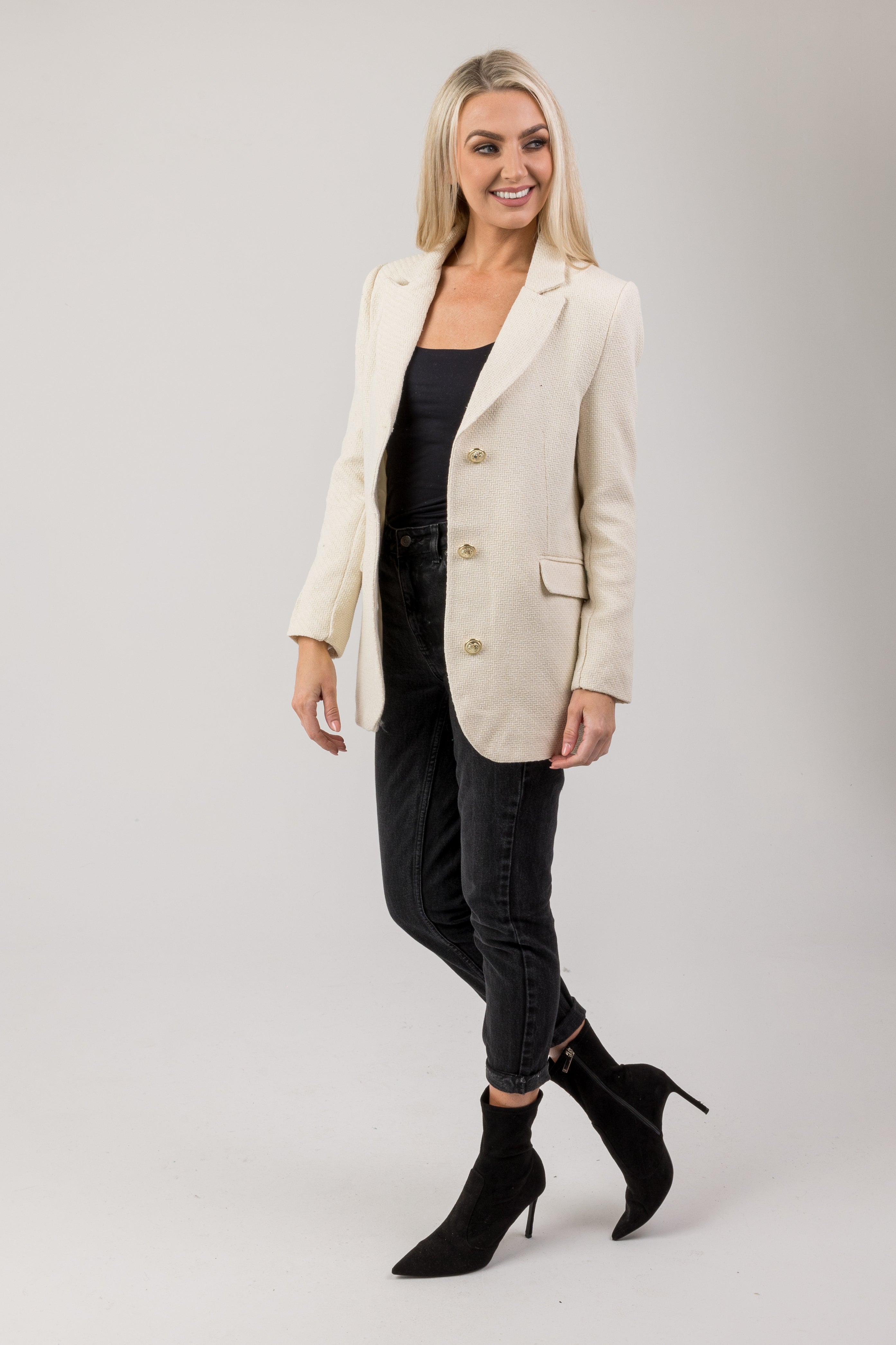 Addison blazer – Sylkie